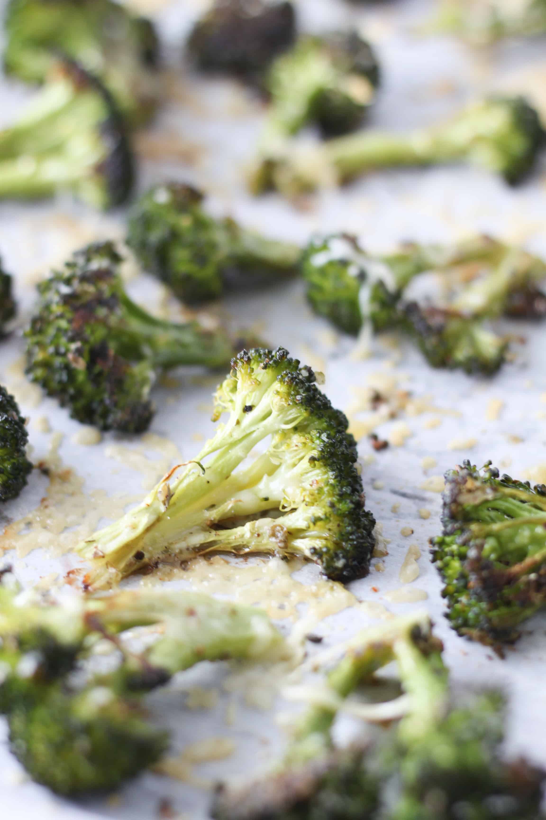 Oven Roasted Broccoli with Garlic and Herbs (Paleo Keto Broccoli ...