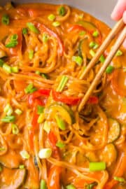 Curry Rice Noodles (15 Min Easy Thai Recipe!) - Whole Lotta Yum