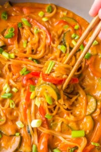 Curry Rice Noodles (15 Min Easy Thai Recipe!) - Whole Lotta Yum