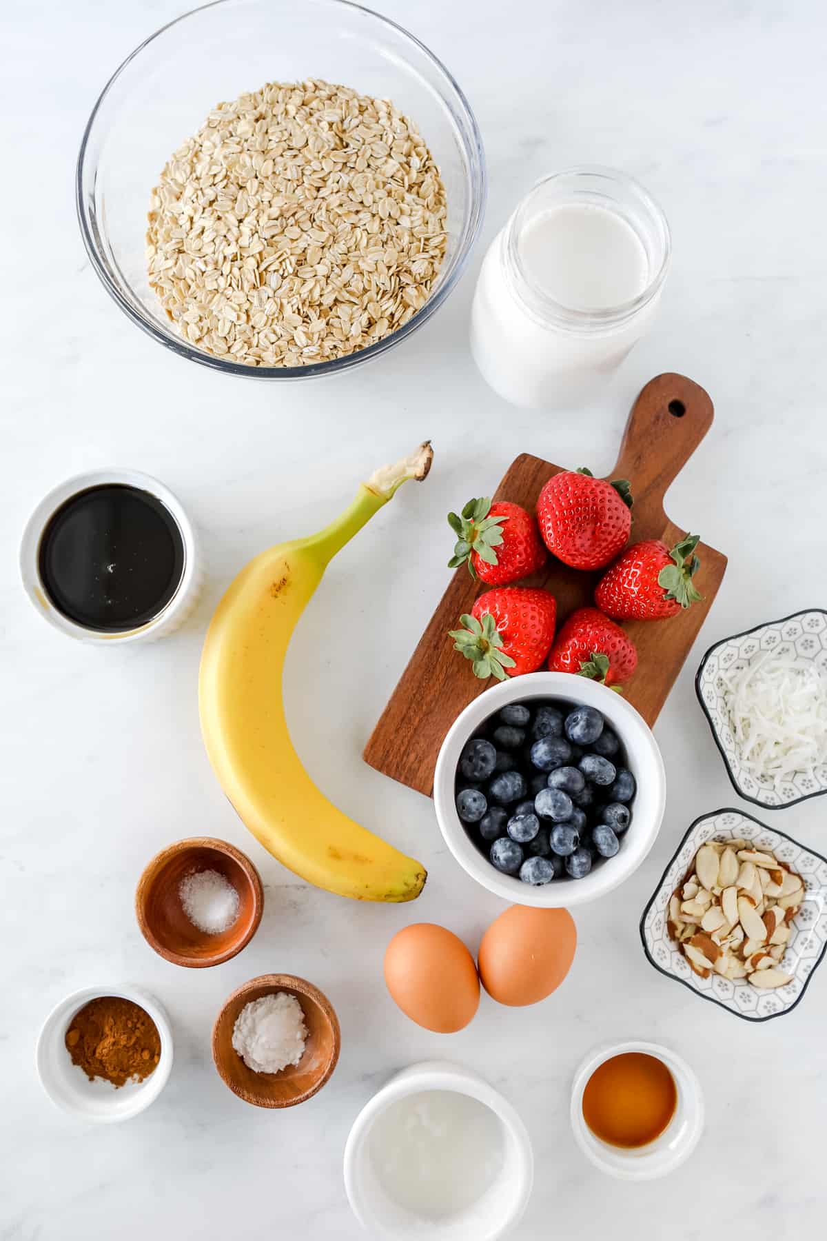 Healthy Baked Oatmeal with Berries - Whole Lotta Yum