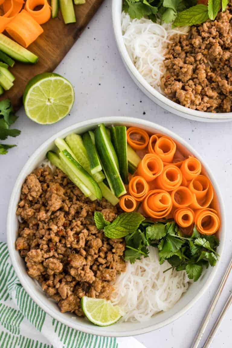 Ginger Pork Bowl Recipe - Whole Lotta Yum